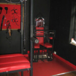 Peek inside – Discretion Hull massage Parlour